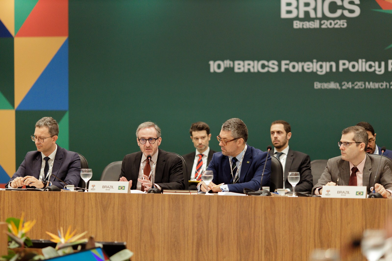BRICS is not "anti-West" but strives for geopolitical balance, says ...